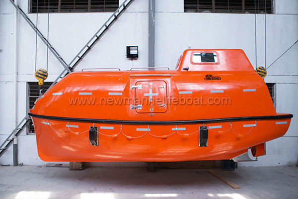 China Totally Enclosed Lifeboat | Enclosed Lifeboat for Sale - New Marine